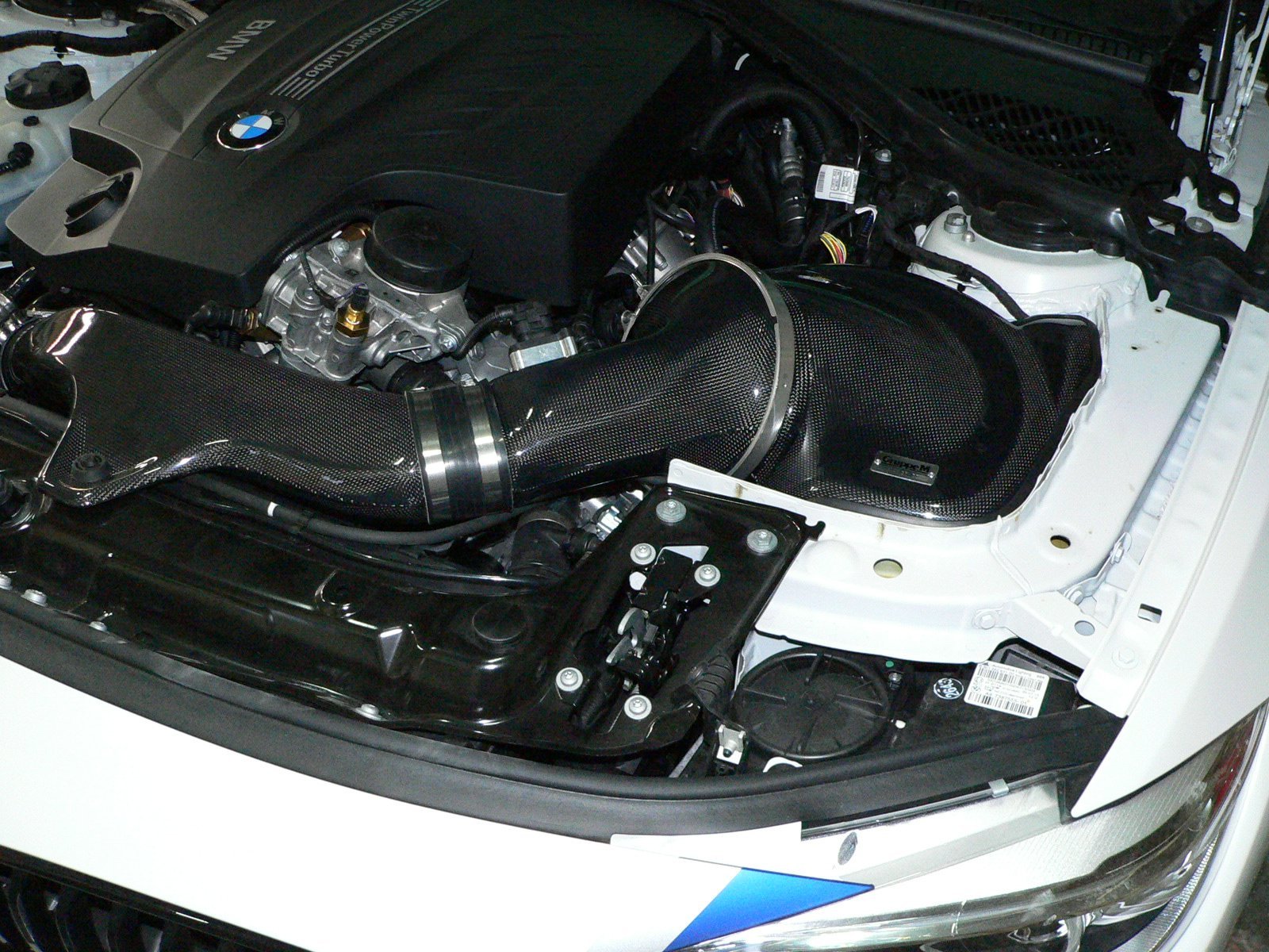 GruppeM | Official Shop | Ram Air System | FRI-0337 | BMW | 3 SERIES ...